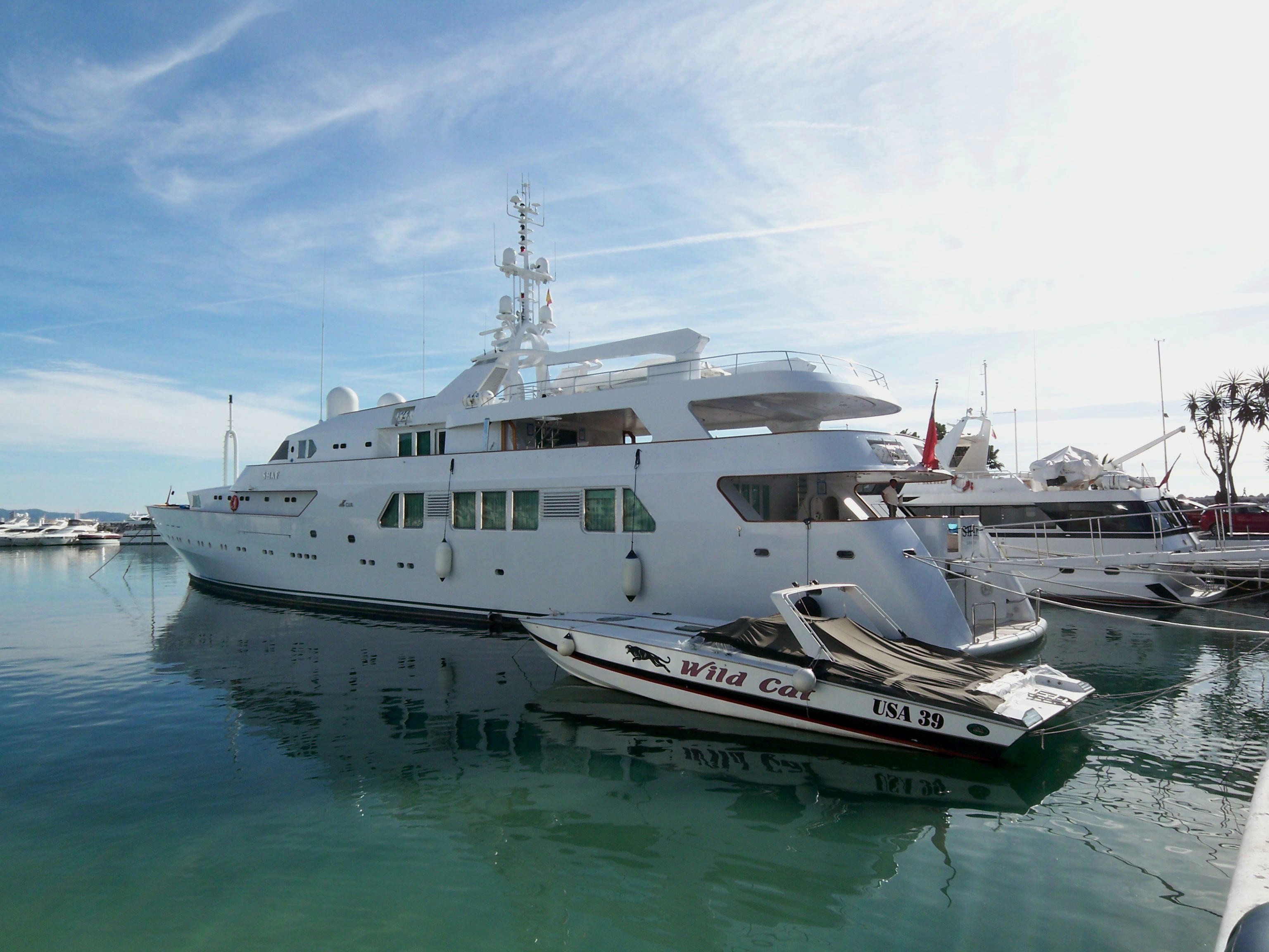 Yacht SHAF, CRN | CHARTERWORLD Luxury Superyacht Charters